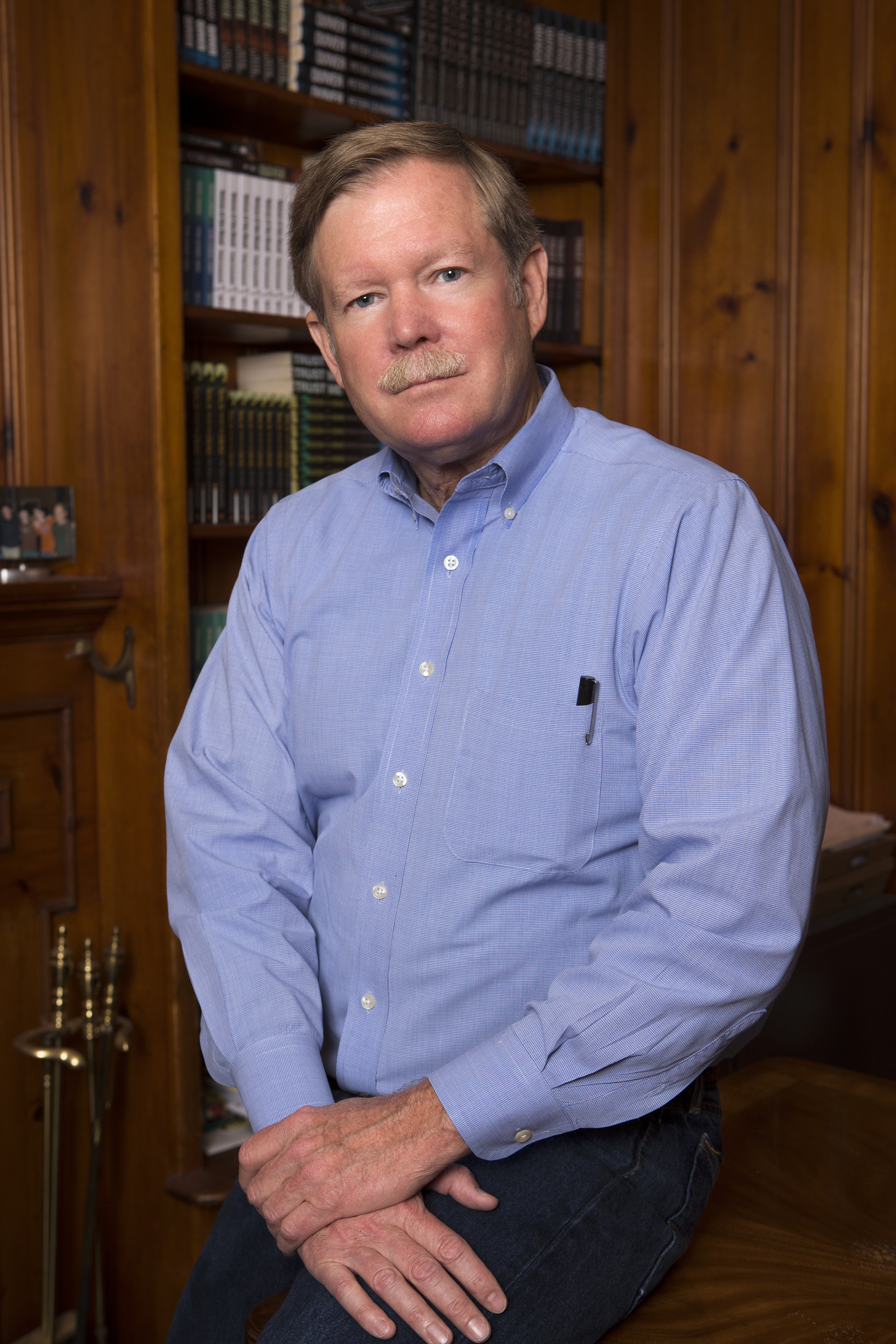 Michigan’s Oakland Press interviews Peter Leonard, author of Unknown ...